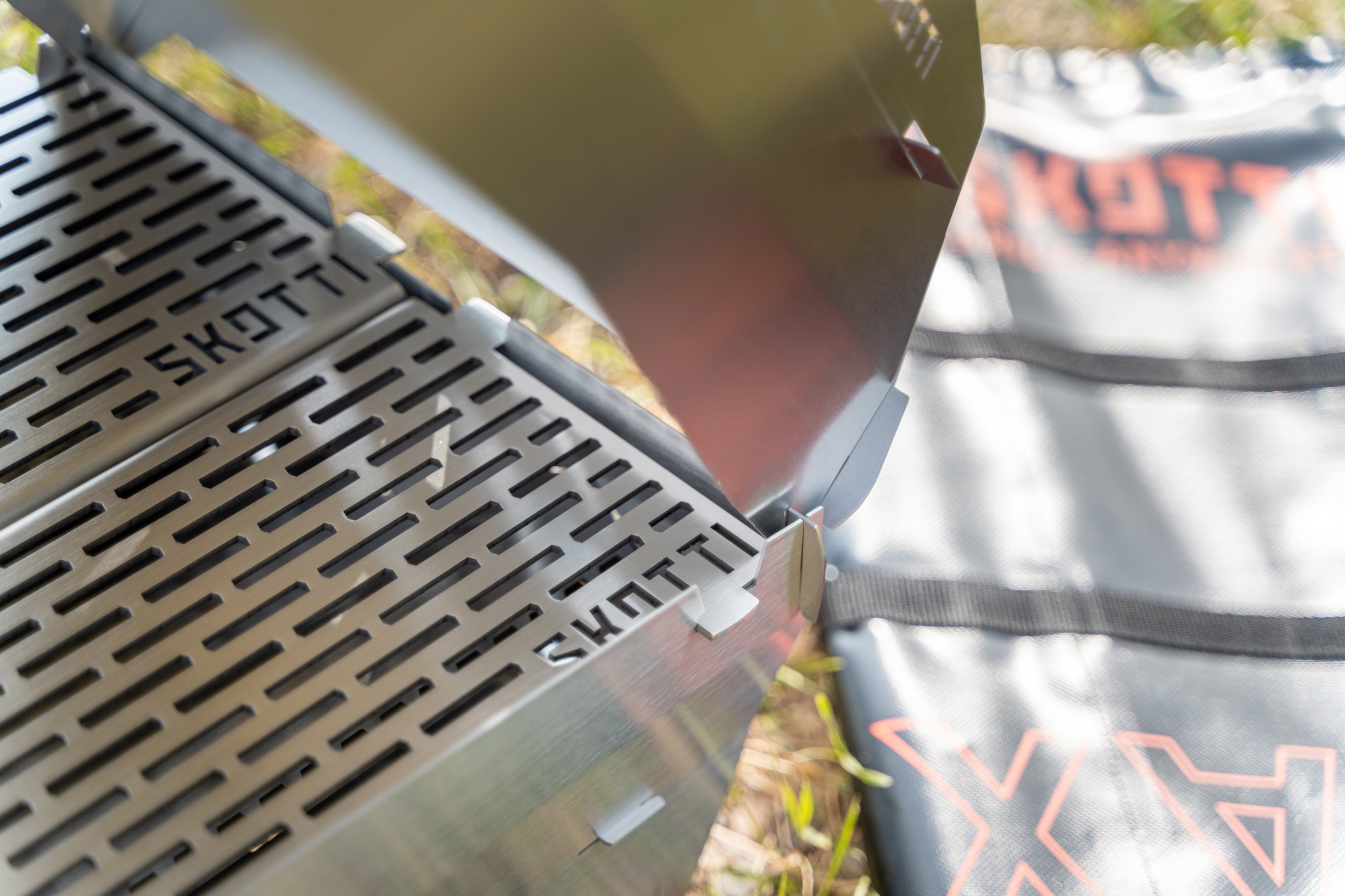 Skotti Portable Gas Grill Max